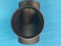 China Ss304 Ss321 Ss316l Carbon Steel Reducing Tee Black Painting 4 Inch for sale