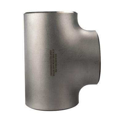 China DIN2615 Carbon Steel Tee Sch20 Sch10 Dn15-Dn1200 STD Black Painting for sale
