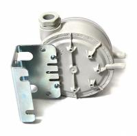 China QBM81-5 Differential Pressure Switch 50-500 Pa ROHS for sale