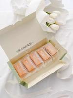China Green Art Paper Foldable Gift Boxes With Ribbon Customize Cookie Candy Packaging for sale