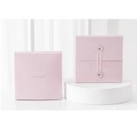 China Purple Art Paper Foldable Gift Boxes With Ribbon Dividers Matt Lamination for sale