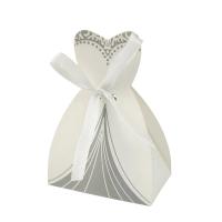 China FSC Certificate Foldable Wedding Candy Gift Box For Guests Cute Design for sale