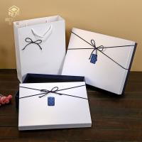 China CMYK Navy Blue Foldable Cardboard Gift Boxes With Ribbon Fashionable for sale