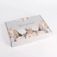 China CMYK E Flute Luxury Clothing Packaging Boxes With Flowers Design for sale