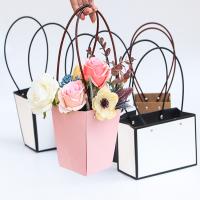 China Double Coated Paper Bouquet Cardboard Box 35cm Elegant With Handle for sale
