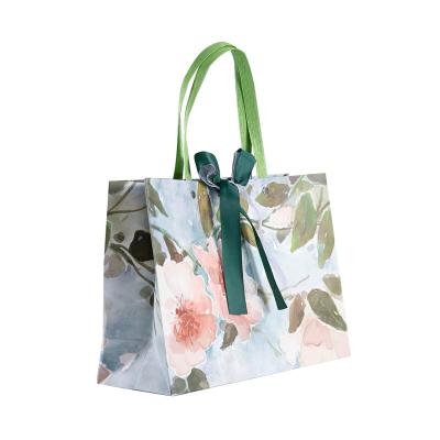 China 210gsm Cardboard Printed Paper Shopping Bag for sale