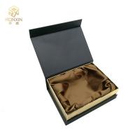 China Flat Pack Paperboard Magnetic Closure Gift Box , Collapsible Magnetic Gift Boxes for sale