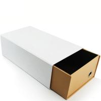 China CMYK Color Medium Magnetic Closure Gift Box Recycled White For Shoe for sale