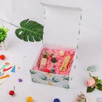China Floral Paperboard Magnetic Closure Gift Box Home Use For Storage for sale
