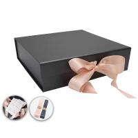 China 2mm Paperboard Magnetic Closure Gift Box for sale