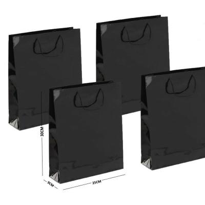 China 250gsm 300gsm Black Printed Paper Shopping Bag Recyclable Custom Logo for sale