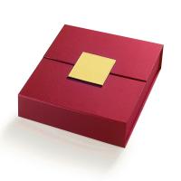 China 157GSM Rigid Paper Magnetic Closure Gift Box Matt Lamination for sale