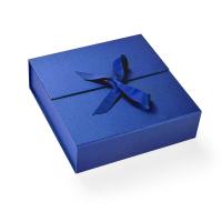 China 157GSM Rigid Paper Magnetic Closure Gift Box Matt Lamination for sale