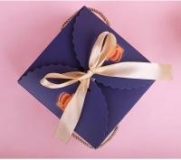 China Sweet Candy Gift Foldable Gift Boxes With Ribbon Recyclable for sale