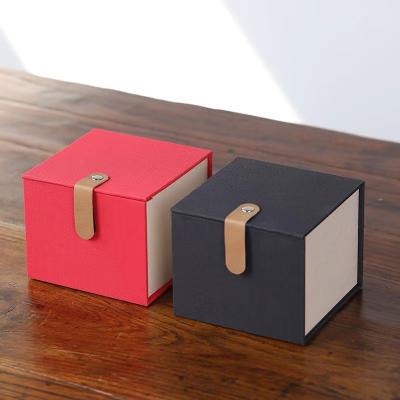 China Printing Logo Handmade Magnetic Closure Box For Gift Packaging for sale