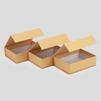 China Art Paper 2mm Paperboard Custom Magnetic Closure Box Golden for sale