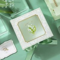 China Green Perfume Cosmetic Gift Cardboard Boxes With Ribbon Handmade for sale