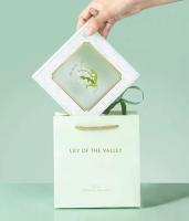 China Green Perfume Cosmetic Gift Cardboard Boxes With Ribbon Handmade for sale