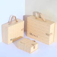 China Art Paper Magnetic Closure Gift Box With Handle Printing Logo for sale