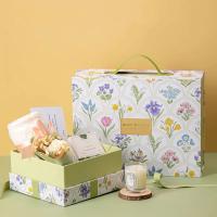 China Green Art Paper Paperboard Gift Boxes Cosmetic Packaging With Ribbon for sale