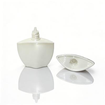 China PE Collar Material PP Sunscreen Bottle Customizable Options Suitable for Bulk Packaging and Diverse Application Fields for sale