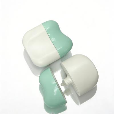 China Screw Cap 40ml Matte Sunscreen Bottle OEM Industrial Cosmetic Packaging Special Design Offering Closure and Matte Finish for sale