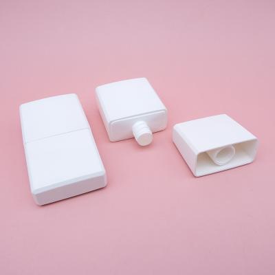 China 30ml PE Skincare Sunscreen Bottle Flat Packaging Solution Compatible with 60ml Capacity Durable Lightweight Material for sale
