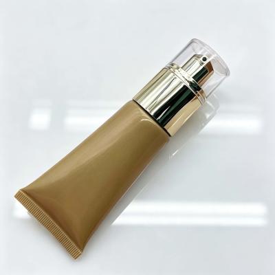 China PE 30ml PCR Airless Cosmetic Tubes Oval Diameter 19MM Effective Packaging for Skincare Products and Cosmetic Applications for sale