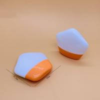 China 30ml Capacity Mini Sunscreen Bottle with Customized Printing and PP Material for Cosmetic Pump Bottle for sale
