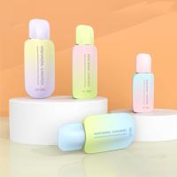 China Modern 60ml Capacity Sunscreen Bottle with Customized Color and Silk Screen Printing for Cosmetic Brands for sale