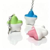 China Unique Design 30ml Capacity Customized Color Sunscreen Bottle for Cosmetic Brands for sale