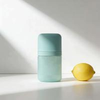China Slim Classic Sunscreen Bottle with Customized Color 60ml Capacity and Screw Cap for Cosmetic Packaging for sale