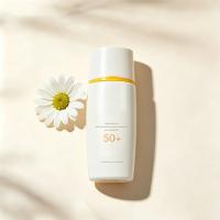 China OEM 50ml Capacity Sunscreen Bottle with Customized Color and Silk Screen Printing for Cosmetic Packaging for sale