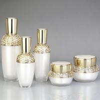 China SAN Material Gold Luxury Crystal Airless Bottle Featuring Durable PP and ABS Pump Ideal for Cosmetic Packaging Solutions for sale