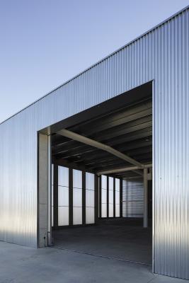 China Square Tube Frame Prefabricated Steel Structure Building With Hot Dip Galvanizing Coating for sale