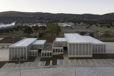 China Modern Design Steel Structures For Rise Buildings Key To Success In Construction for sale