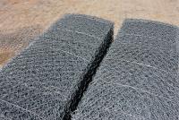 China 2.2mm PVC Coated Galfan Gabion Basket 6x1x0.3m Custom Color RAL for sale