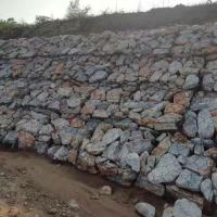 China Spot Welding Gabion Box Packed 3.0mm HotdipGalvanized Selvedge Wire for sale
