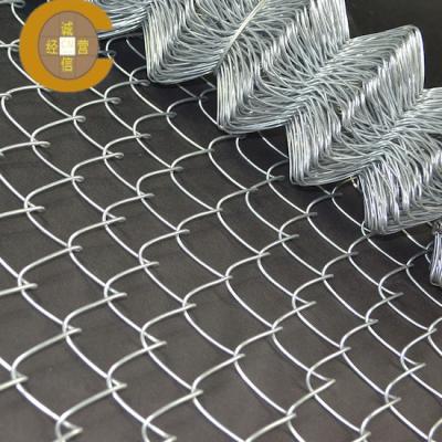 China Green PVC Coated Chain Link Fence Anti Rust Welded Steel Wire Mesh 50mm x 50mm for sale
