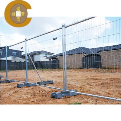 China Galvanized Temporary Construction Fence Panel 1.2m x 2m for Pedestrian Separation for sale