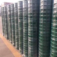 China 16-Gauge Galvanized Iron Wire Welded Mesh Fence Square Hole for sale