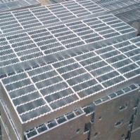 China Anti Slip Square Hole Galvanized Steel Grating for sale