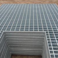 China CN_GABION Low C Gabion Iron Square Hole Gratings for sale