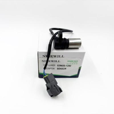 China Crankshaft Angle Sensor 029600-1290 8973061131 for Isuzu NKR NPR 4HK1 Engine for sale