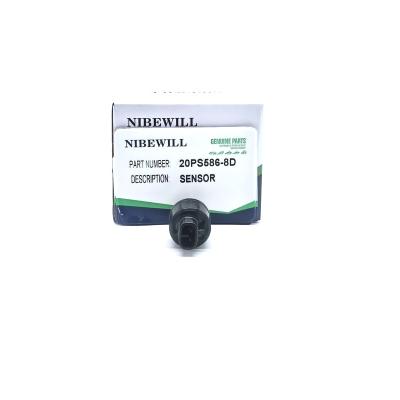China Pressure Switch 20PS586-8D for Doosan Daewoo Excavator DH220-5 DH225-7 24V for sale