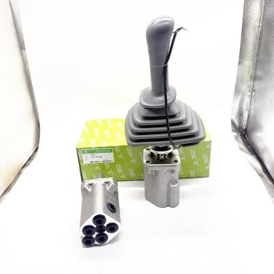 China Joystick Pilot Valve 9247135 YB60000571 Aftermarket For Hitachi ZAX7 Excavator for sale