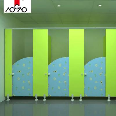 China Cute Restroom Urinal Partitions AOGAO Commercial Urinal Dividers For Children Bathroom for sale