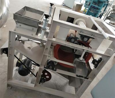 China chickpea peeling machine, soybean peeling machine, peanut peeling machine for sale