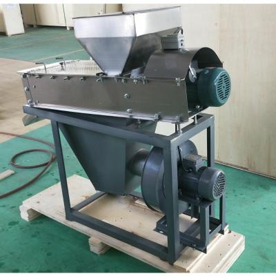 China Peanut Blanching Machine, Peanut Peeling Machine, Peanut Red Skin Peeling Machine for sale