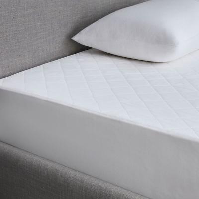China Washable Soft Mattress Pads Protectors 300TC No Noise for sale